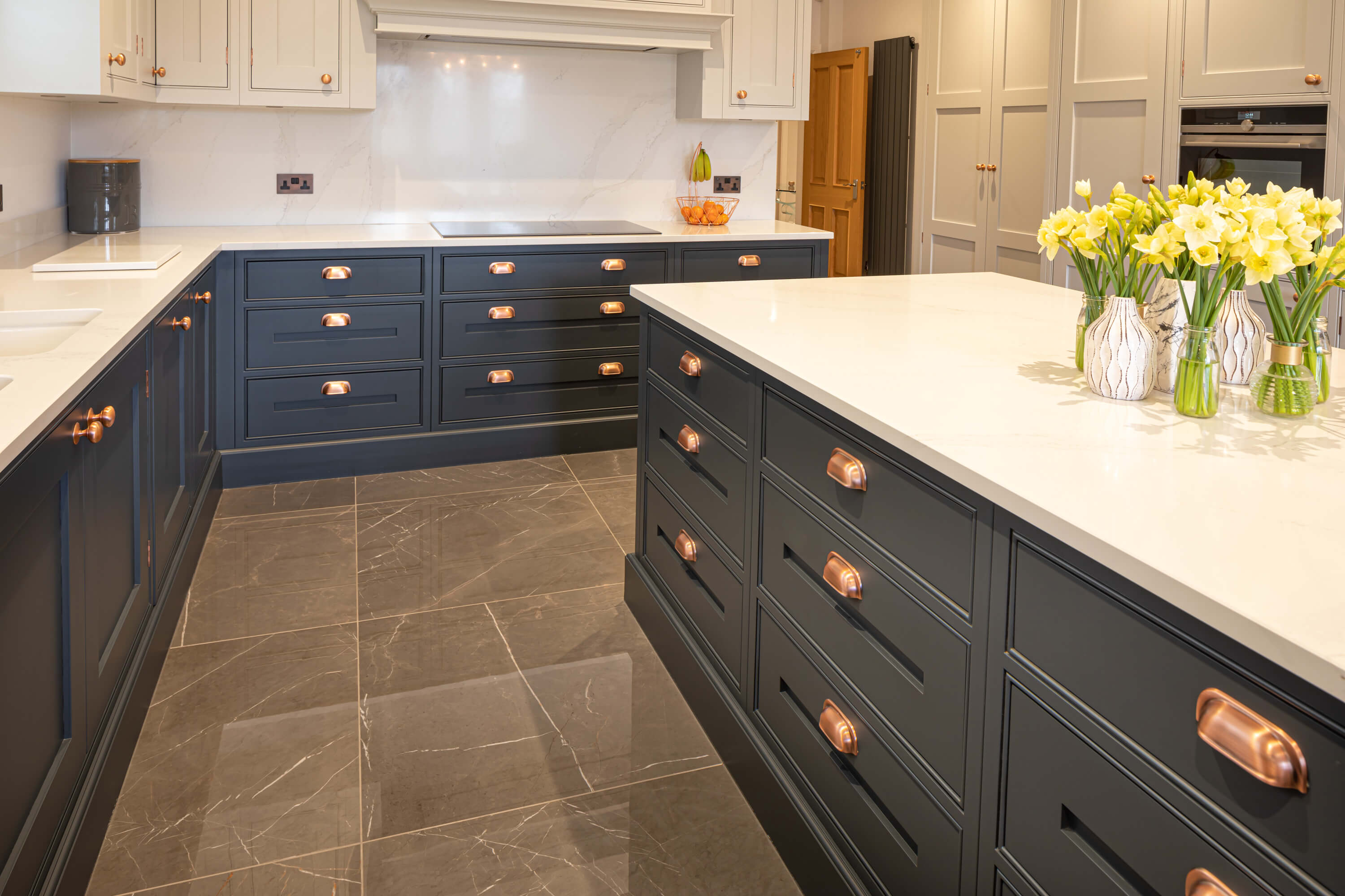 Kitchens – Hewitt Interiors