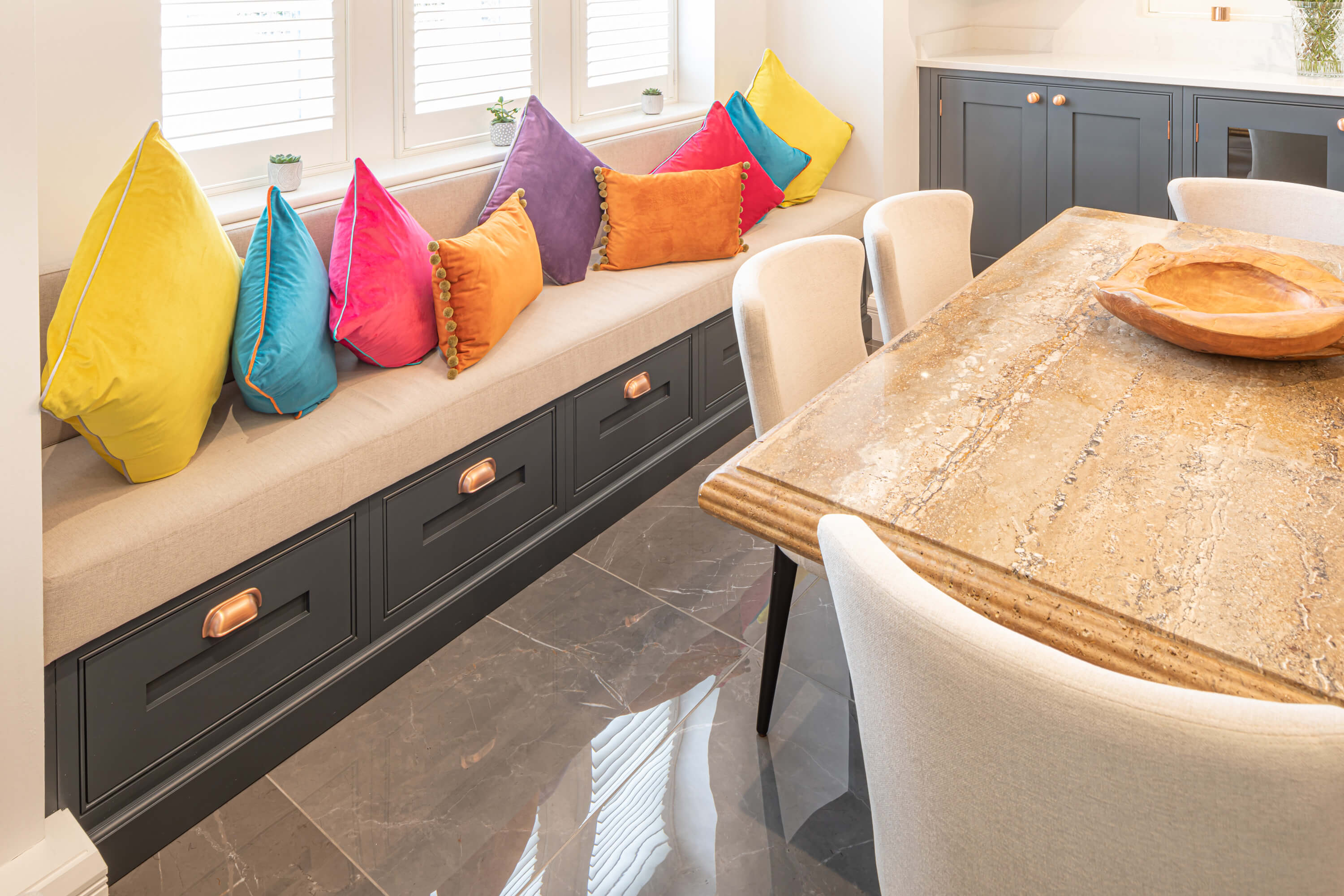 Kitchens – Hewitt Interiors