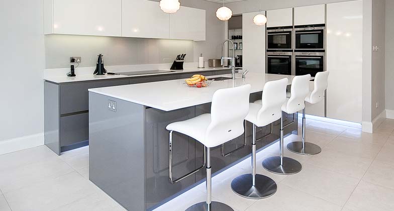 Kitchens – Hewitt Interiors